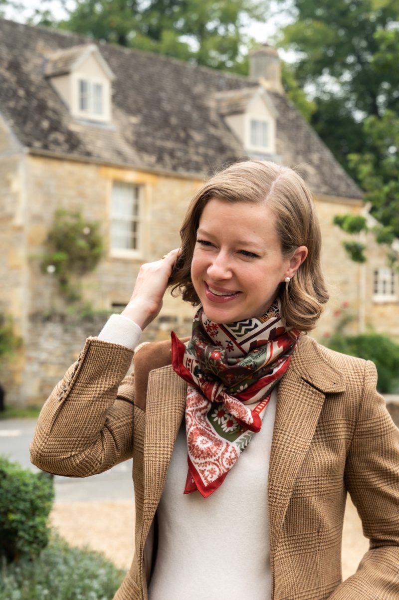 5 Ways to Wear a Silk Scarf - STACIE FLINNER